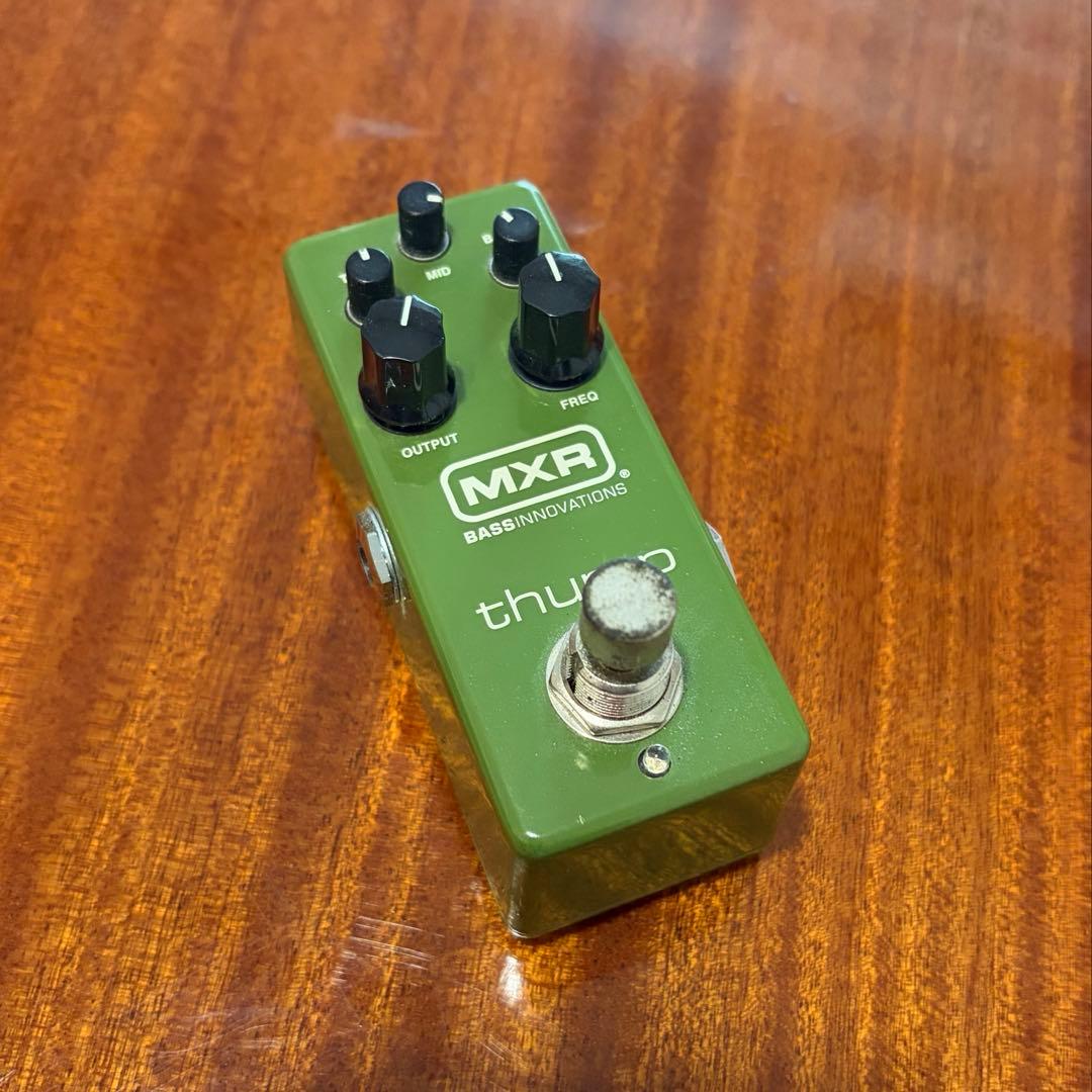 MXR / M281 Thump Bass Preamp プリアンプ　ベース用