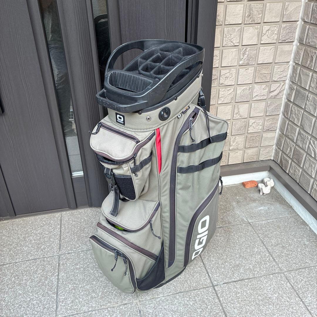 OGIO ALPHA CONVOY カーキ　　キャディーバック