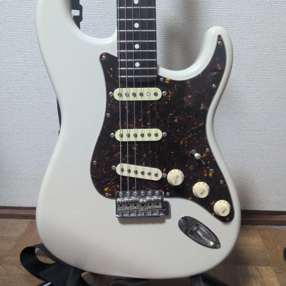 HISTORY SH-SV フジゲン製　ハードケース付き　ストラトキャスター