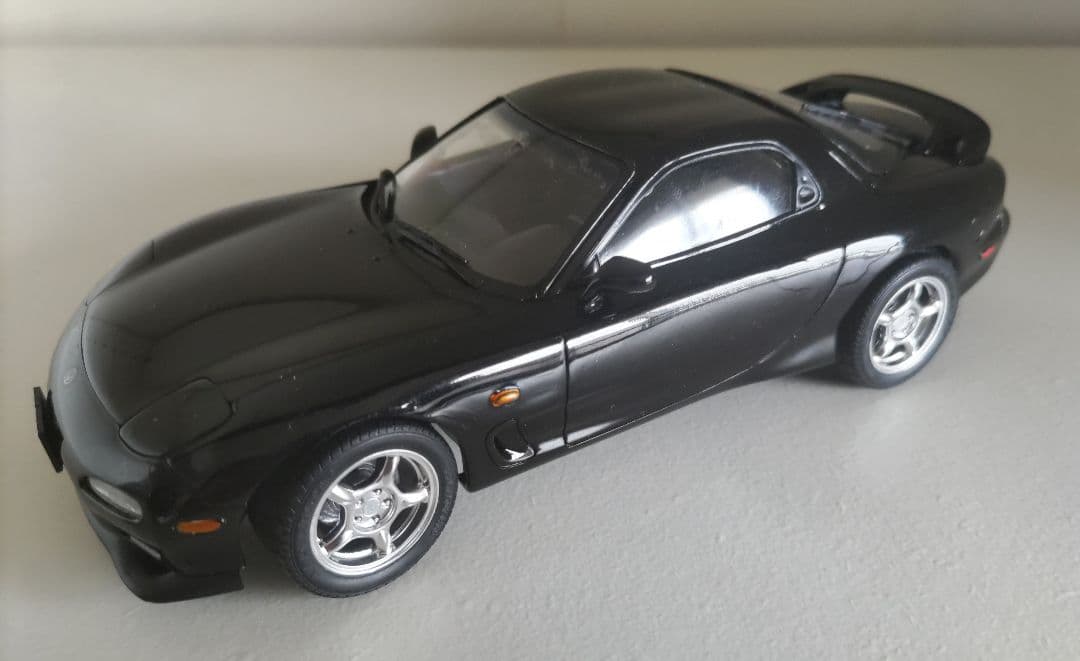 自動車 mazda RX-7 R1