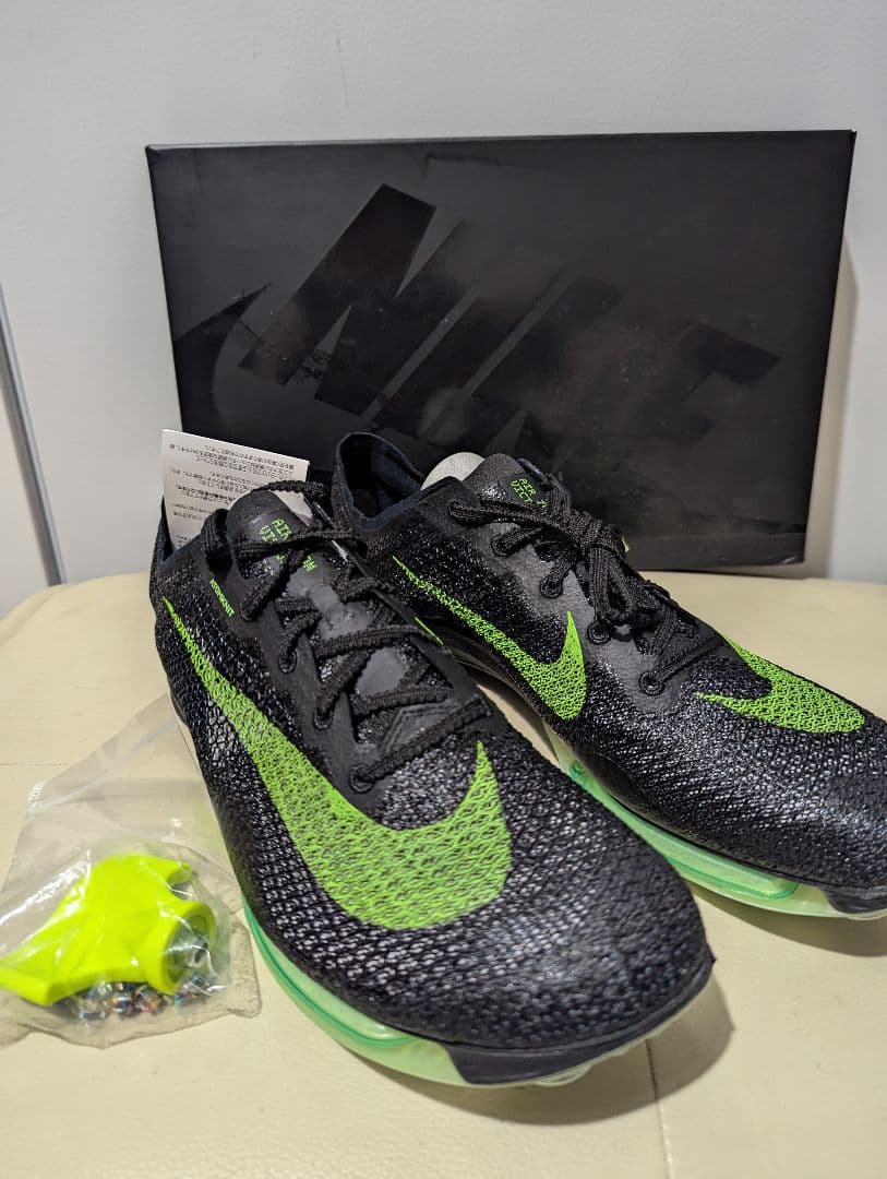 Nike エアズームヴィクトリー　スパイクシューズ　27 BK/グリーン 新品