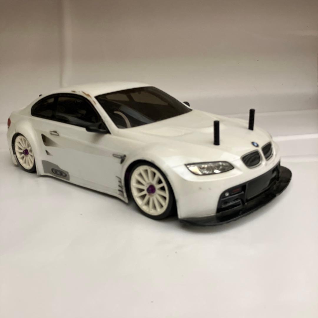 HPI pro4シャーシ・ M3ボディ付き