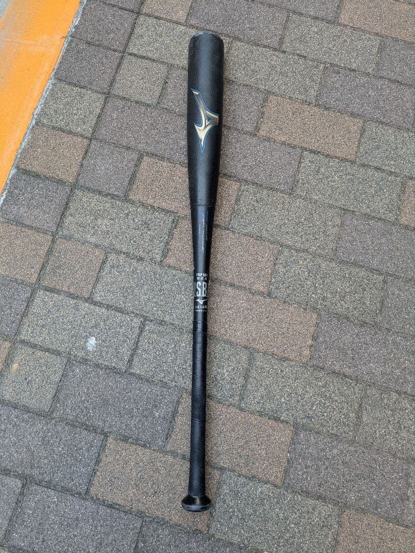 S*U様 BEYOND MAX LEGAC 軟式バット 83cm710g レガシ