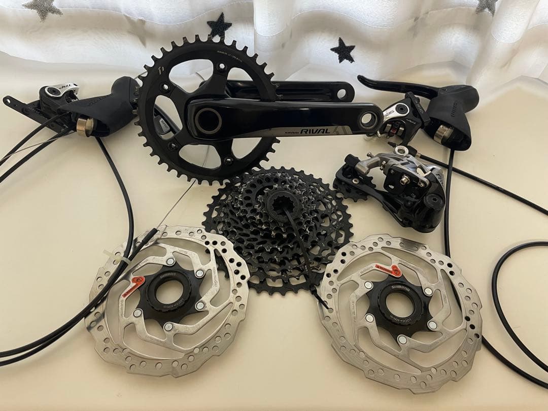 SRAM RIVAL 11s TRP SPYRE ブレーキセット