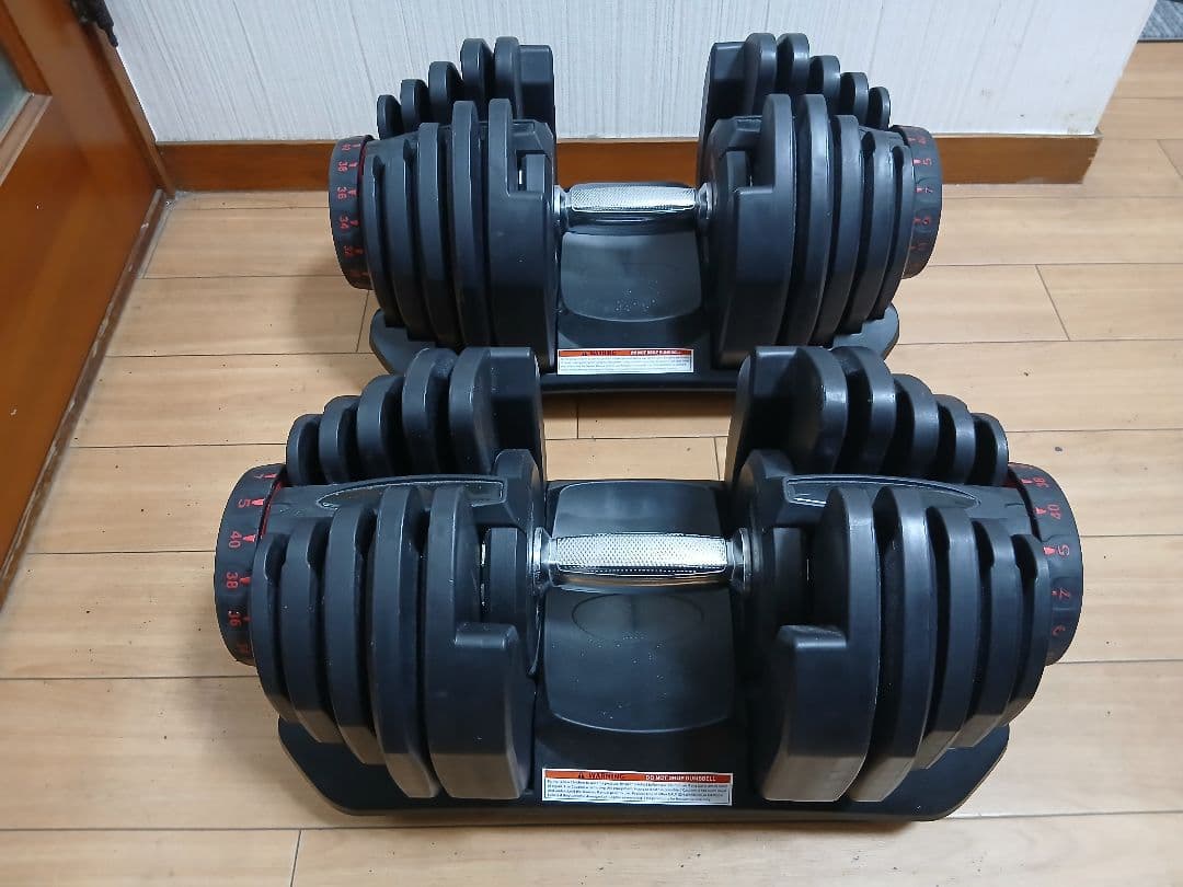 ① 可変式ダンベル 40Kg×1個/計40Kg
