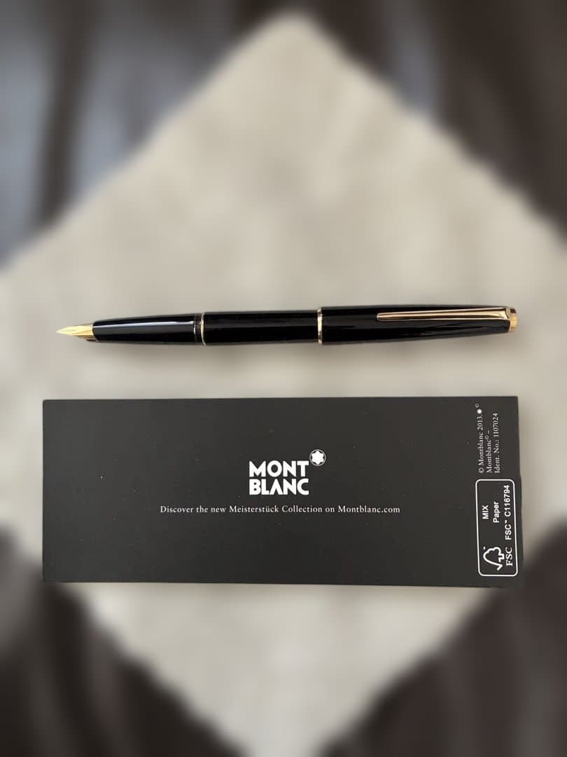 ◾️MONT BLANC モンブラン◾️万年筆◾️黒／金色◾️コンバーター付属◾️