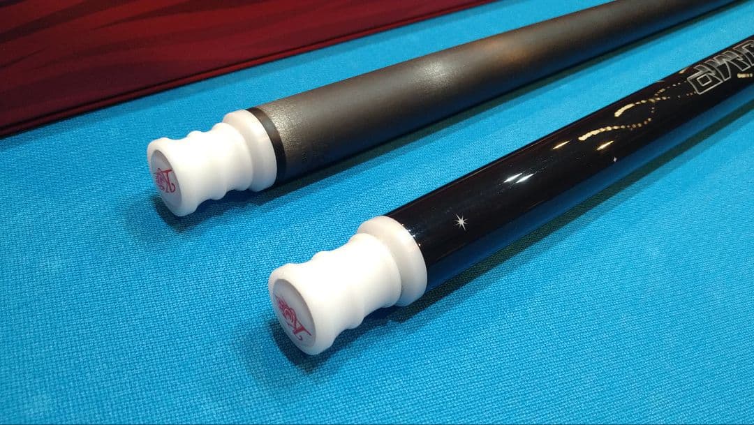 【美品】最新　KO JUMP CUE 2　カーボン　ジャンプキュー