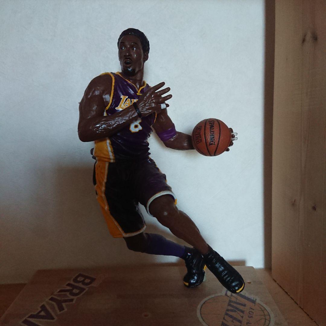 Kobe Bryant フィギュア 8番 Lakers