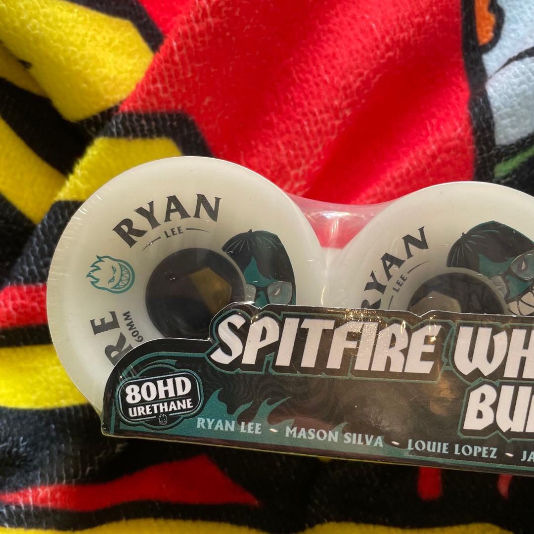 SPITFIRE BURN SQUADスケボーウィール　60mm80HD