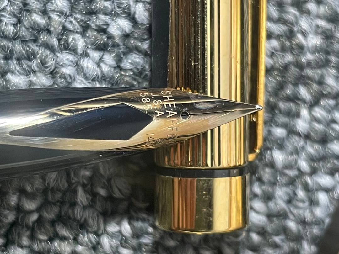 SHEAFFER ゴールド 万年筆、ボールペン 2本セット