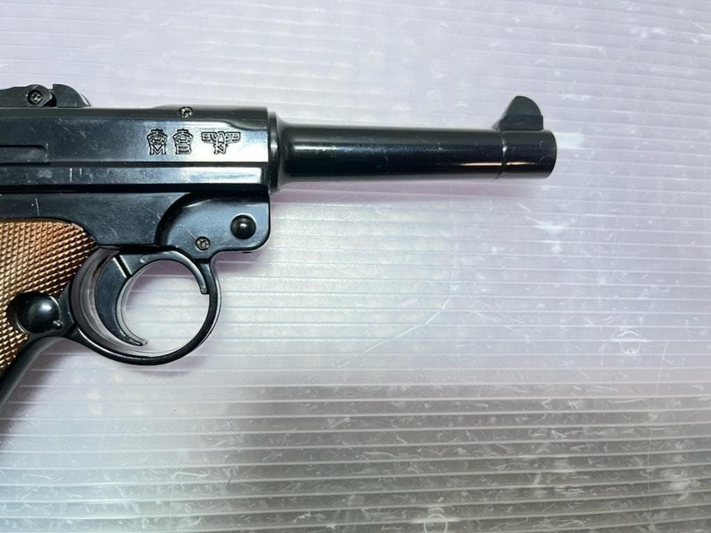入手困難絶版品 東京マルイ 18歳以上エアーハンドガン LUGER ルガーP08