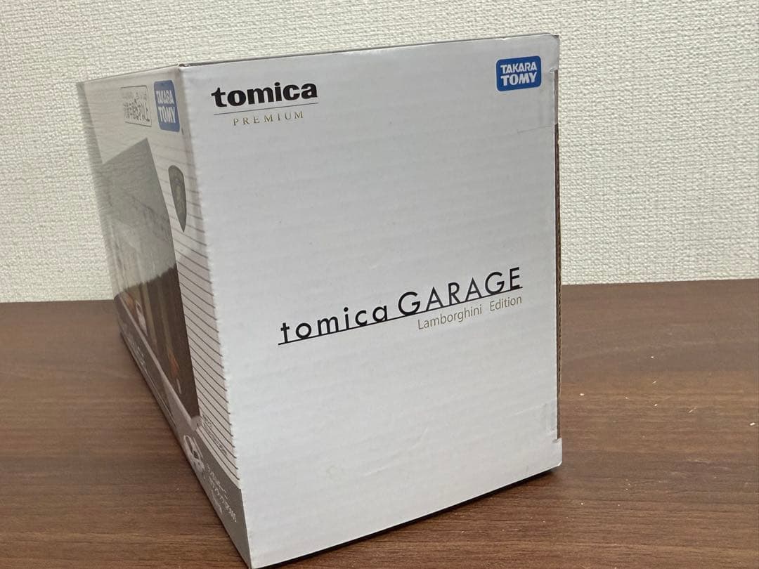 【新品未使用品】トミカGARAGE PREMIUM BLACK Edition