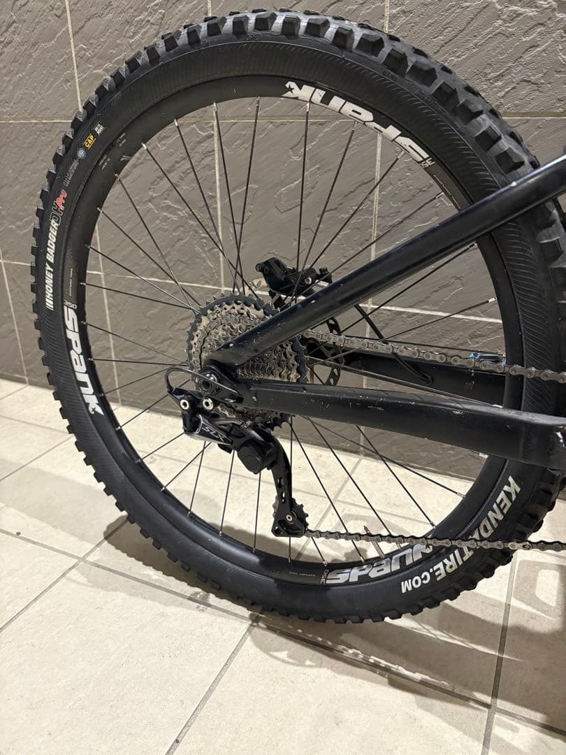 TREK remdy 8 バラ組　引き取り限定