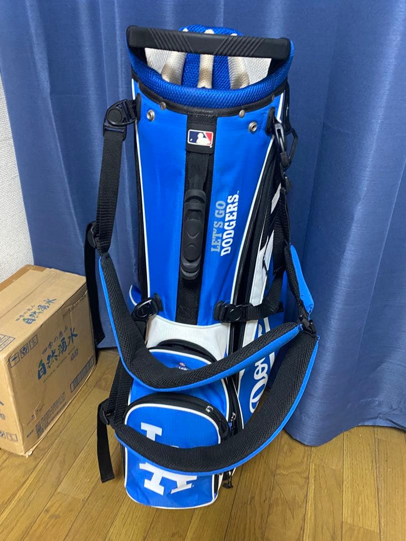 専用　ヨーさん 希少の人気商品　ドジャース バッグヘッドカバー