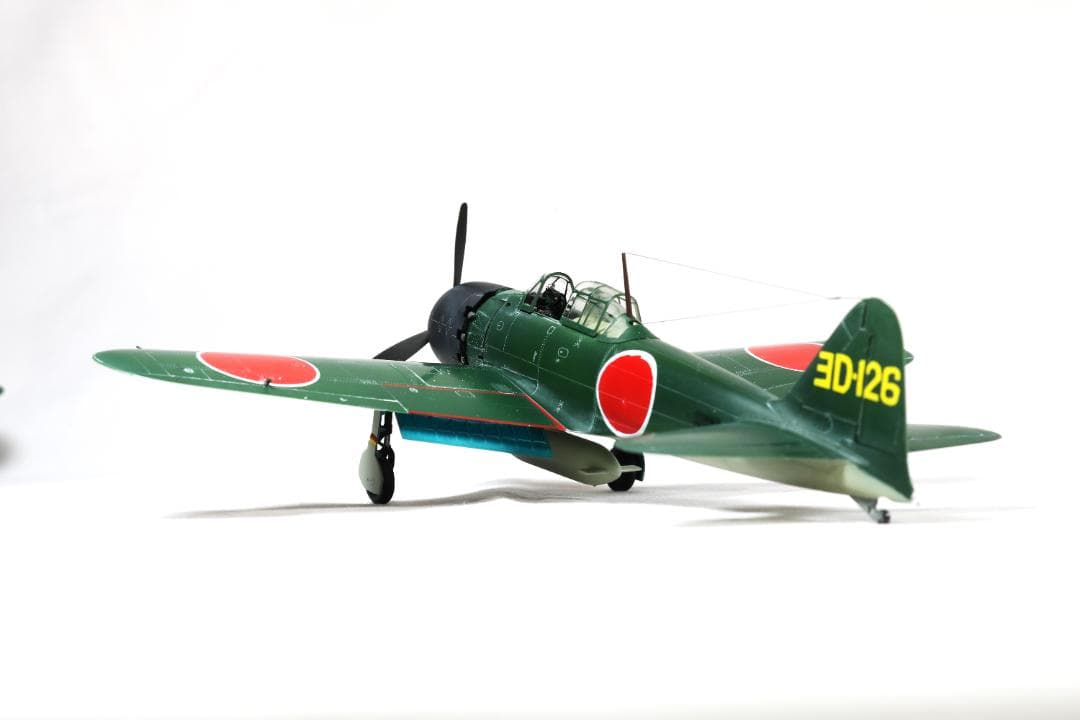 タミヤ　1/48　零戦五二型　　プラモデル完成品