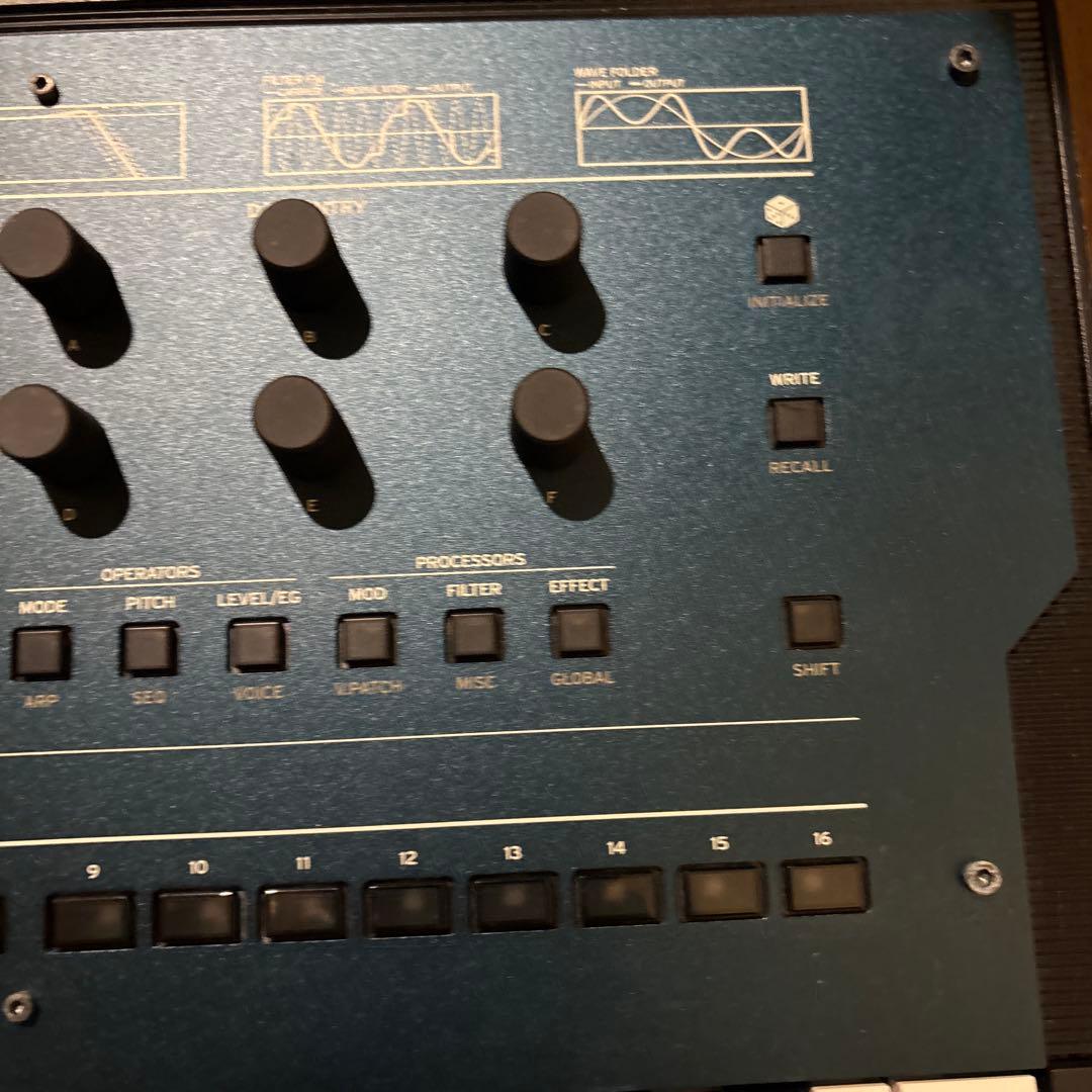 【美品】korg opsix mk1 純正ソフトケース付き