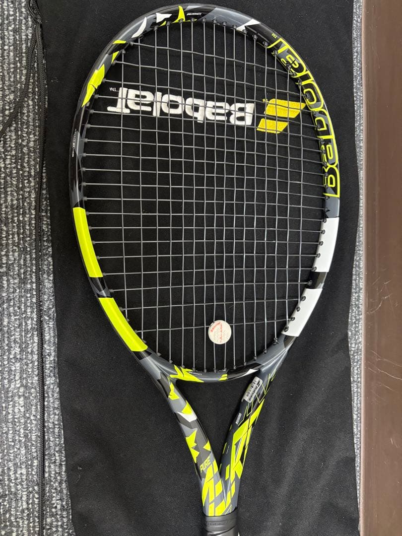 Babolat テニスラケット 2本セット ケース付き　ピュアアエロ