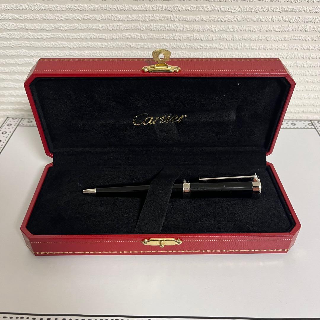 Cartier ボールペン 黒 専用ケース付き