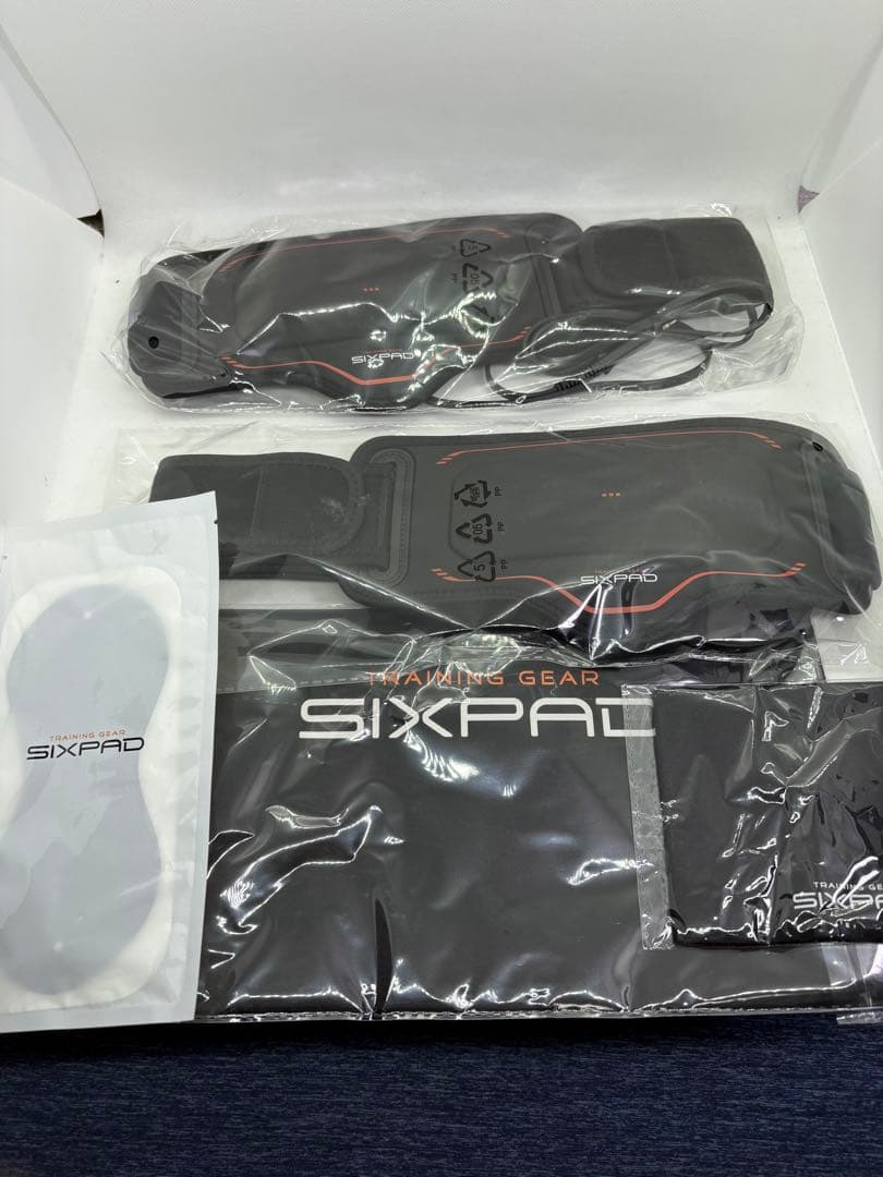 【年末感謝セール】【超美品】SIXPAD フットフィットプラス