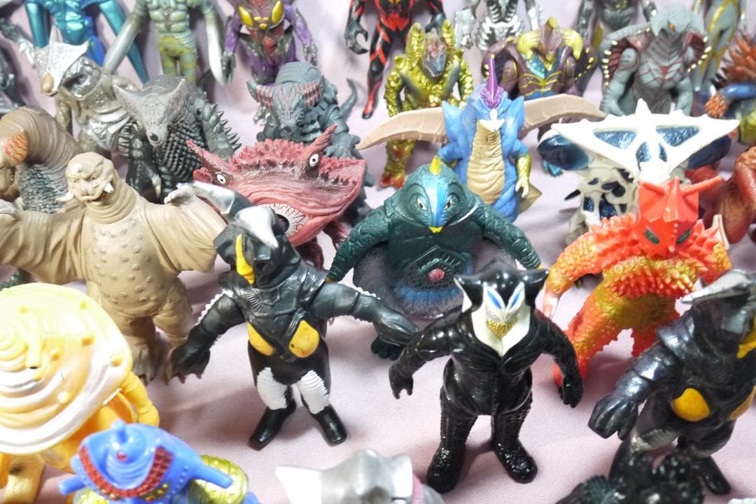 ウルトラ怪獣シリーズ　怪獣ソフビ　66体セット
