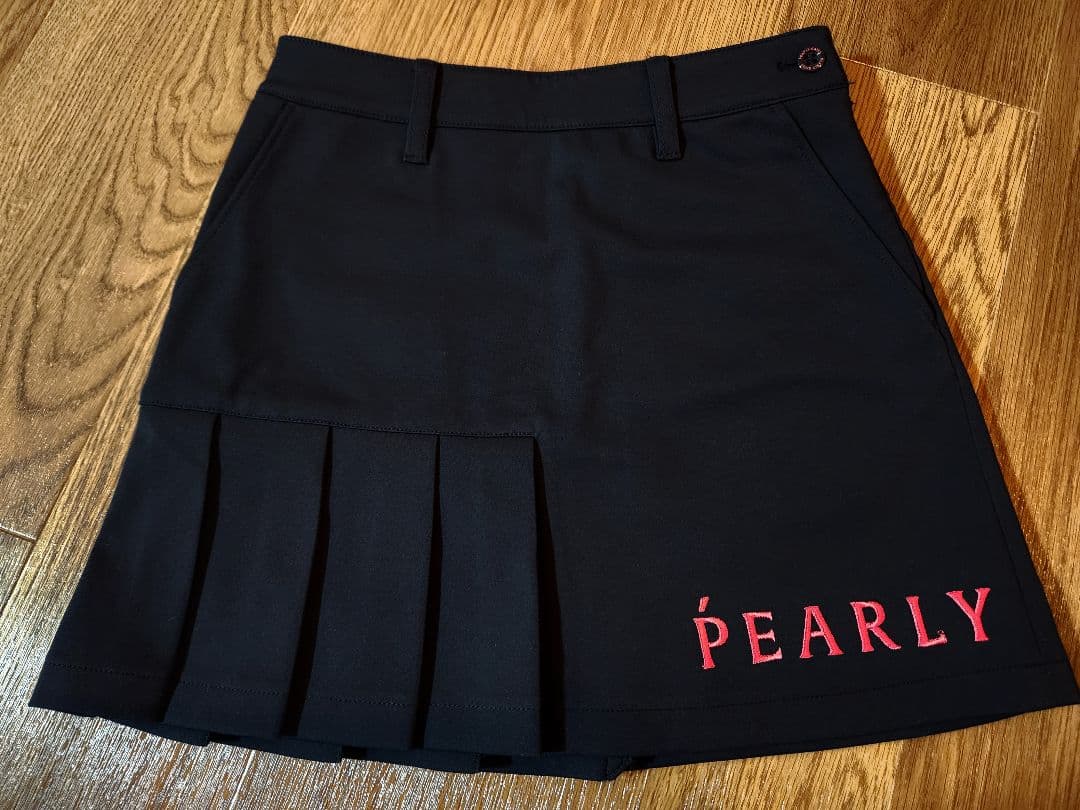 【超美品】PEARLY GATES プリーツスカート 黒