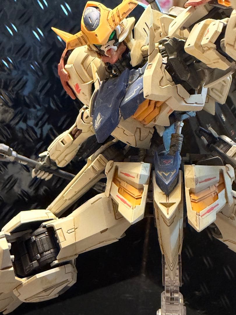 MG ガンダム　バルバトスルプス　完成品