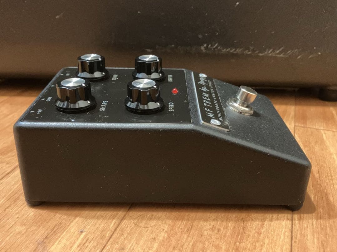 Moog MF TREM minifooger トレモロ