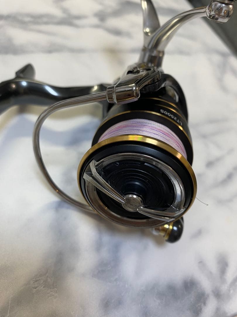 DAIWA 20ルビアス LT2500S-DH