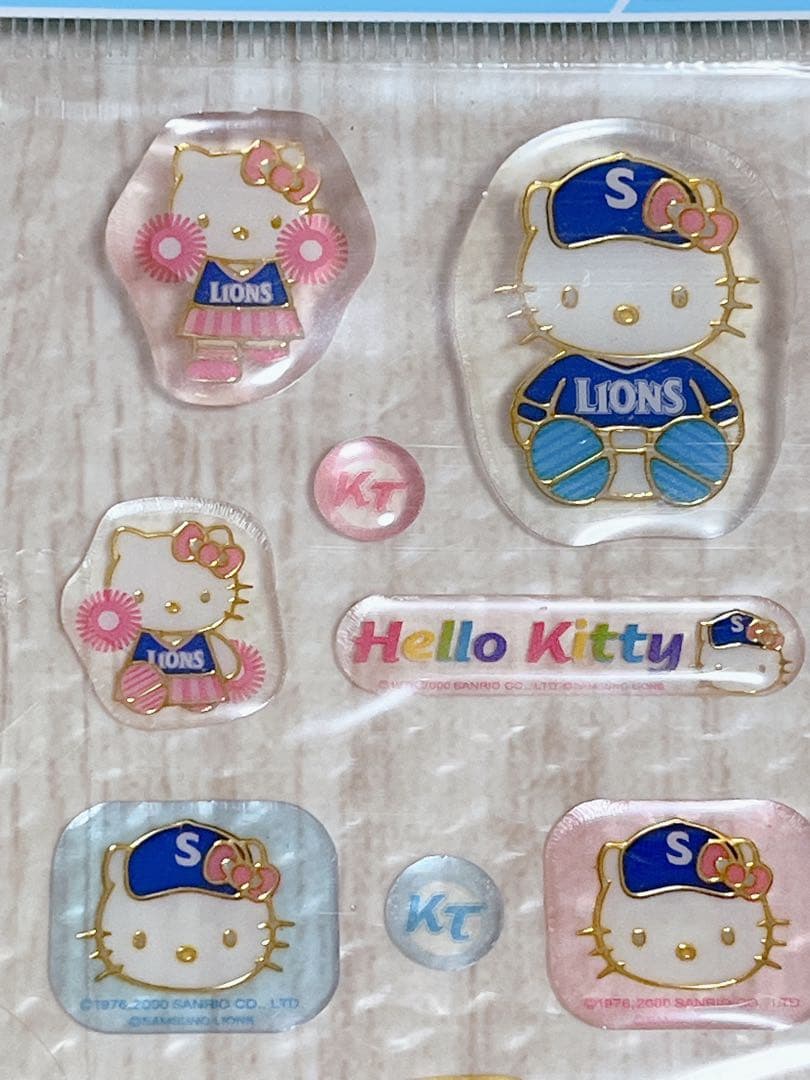 Hello Kitty LIONS ハローキティ ライオンズ シール 1シート