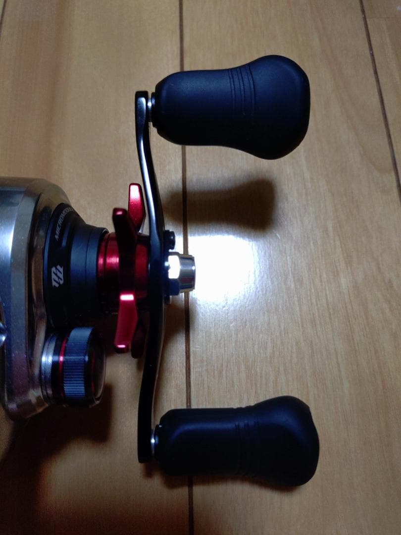 Shimano Scorpion MD 300XG リール
