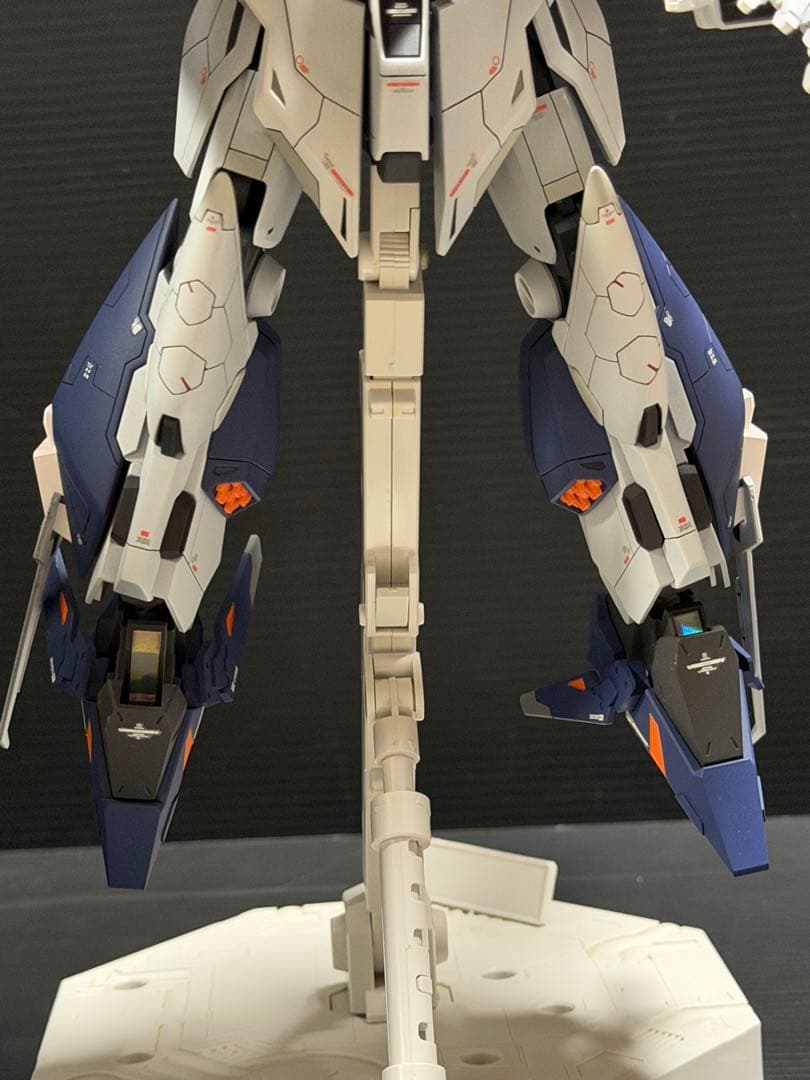 HGUC クスィーガンダム 完成品 劇場版カラー 全塗装済み 閃光のハサウェイ
