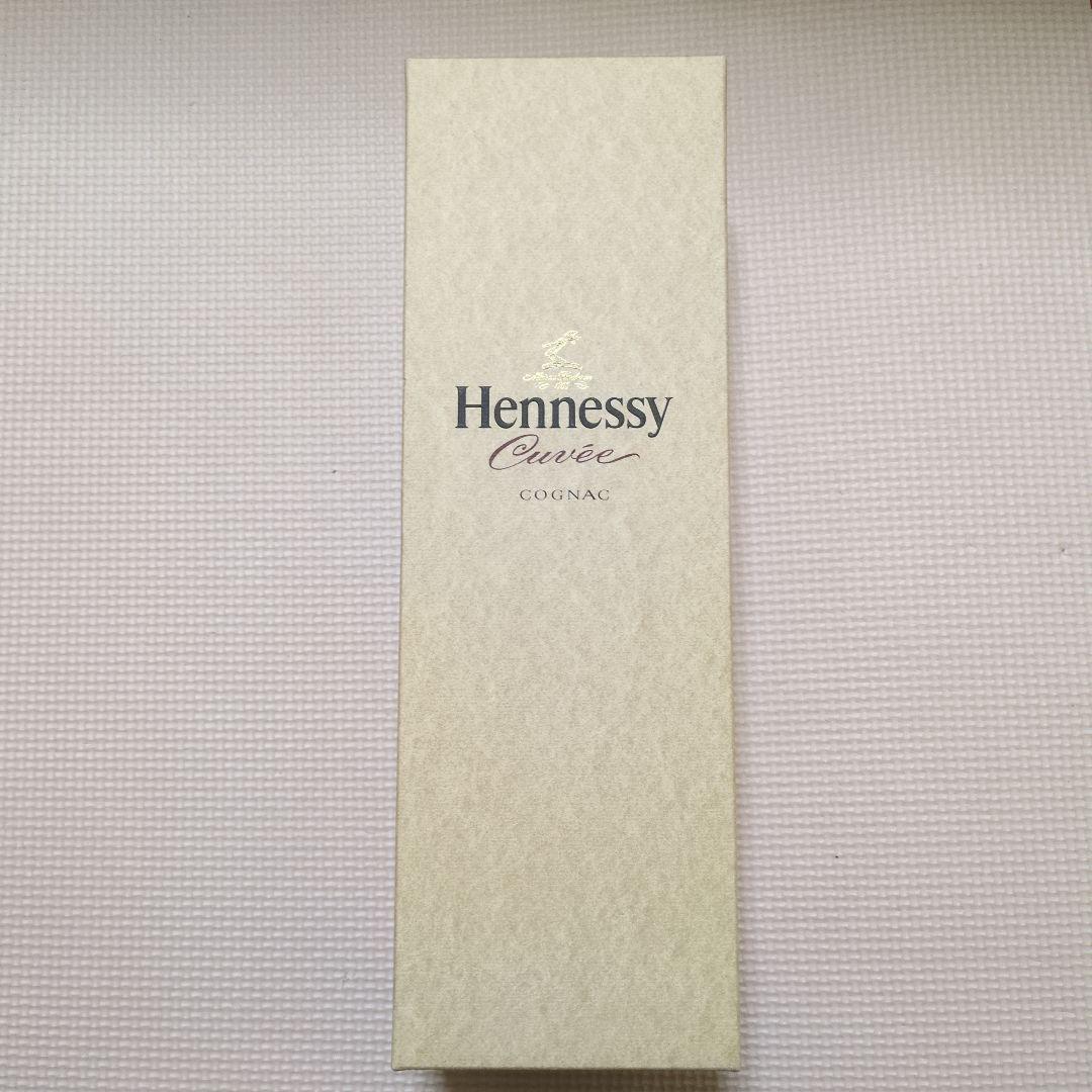 Hennessy Cuvée コニャック ギフトボックス付