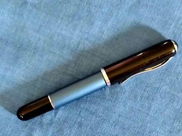 Pelikan ペリカン 万年筆 エポック P360 サファイアブルー F