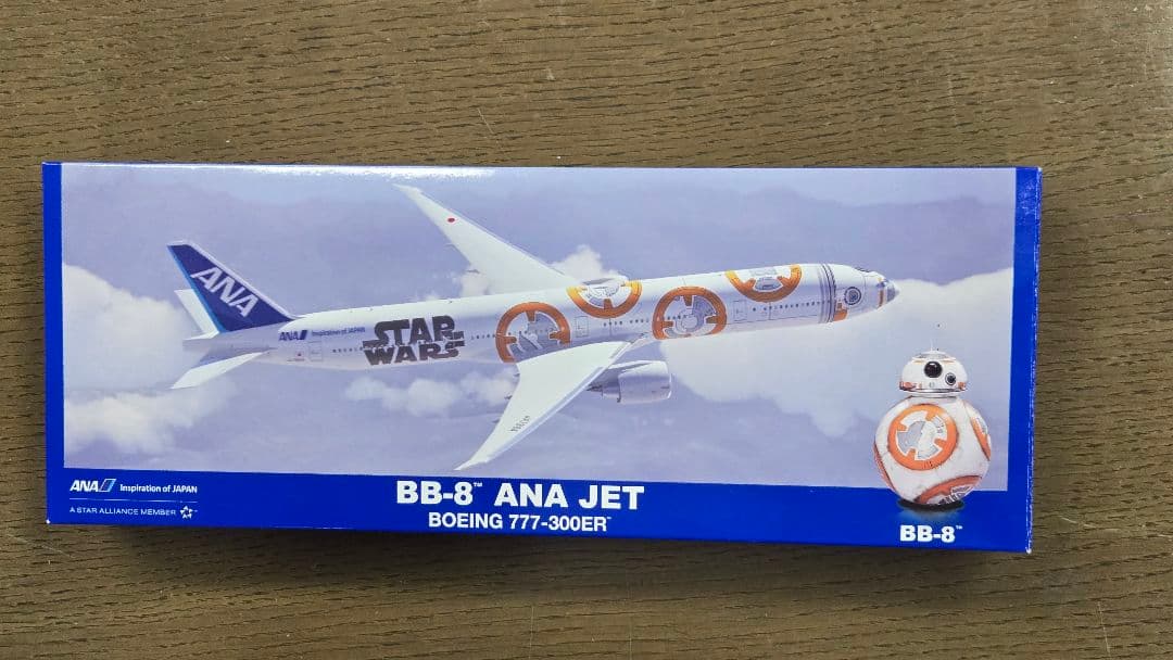 ANA BB-8 1/200 スターウォーズ BOEING 777