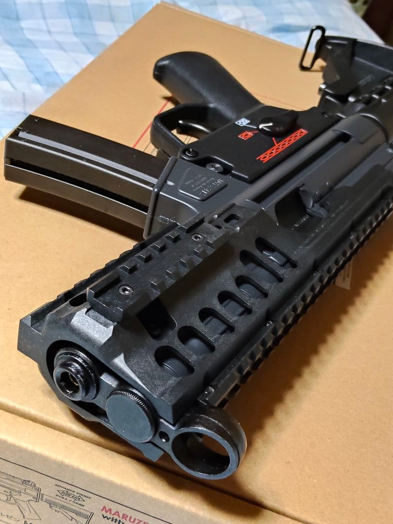 ガスガン　MARUZEN MP5K CHARGER ブラック