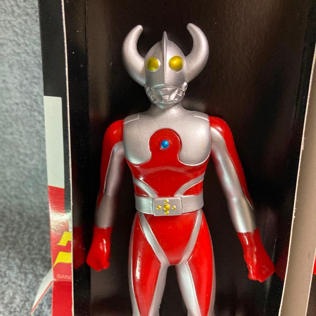 ウルトラヒーローシリーズ ウルトラマンタロウ 他3体セット
