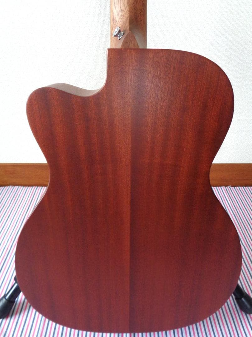 Martin 000CJr-10E　オール単板 エレアコ　美品　専用ギグバッグ付