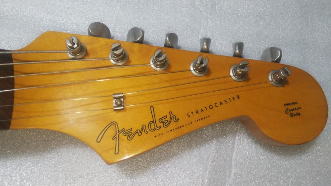 Fender Japan ST62 Nシリアル