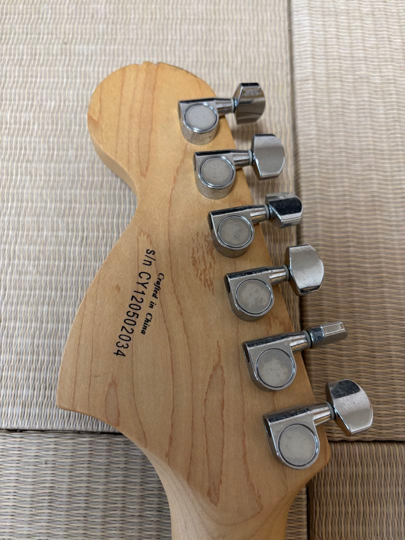 ギター Squier Stratocaster