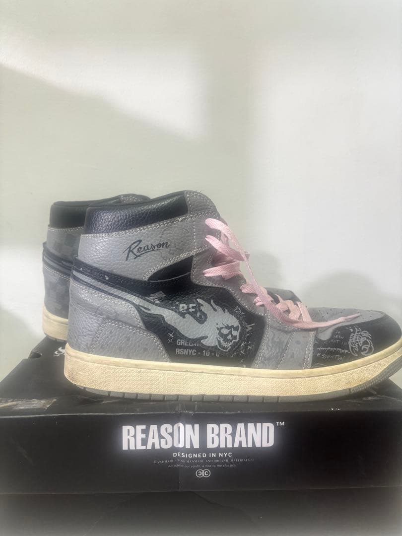 【箱付REASON CLOTHING ハイカットスニーカー スカル グラフィック