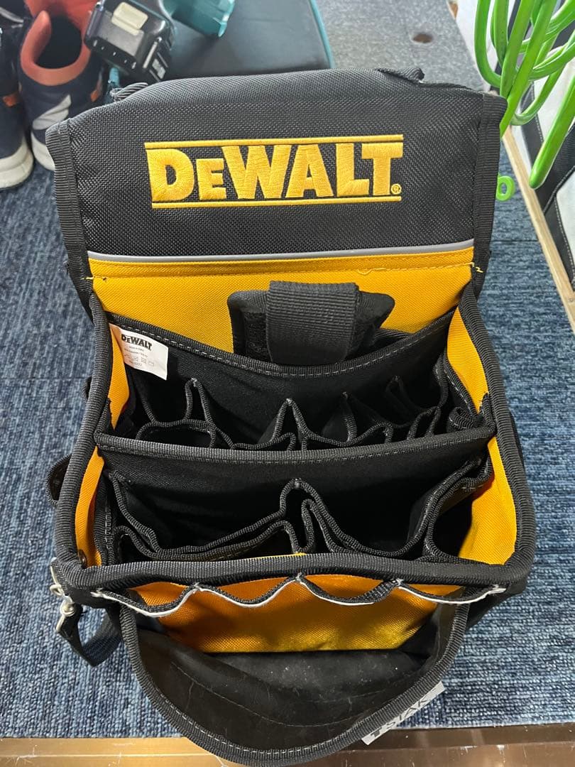 メンテナンス DEWALT Soft Tool Organizer (DWST17624)