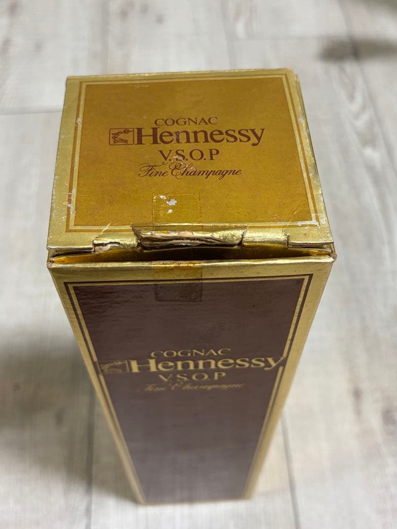 Hennessy ヘネシー VSOP コニャック 古酒 700ml 未開栓