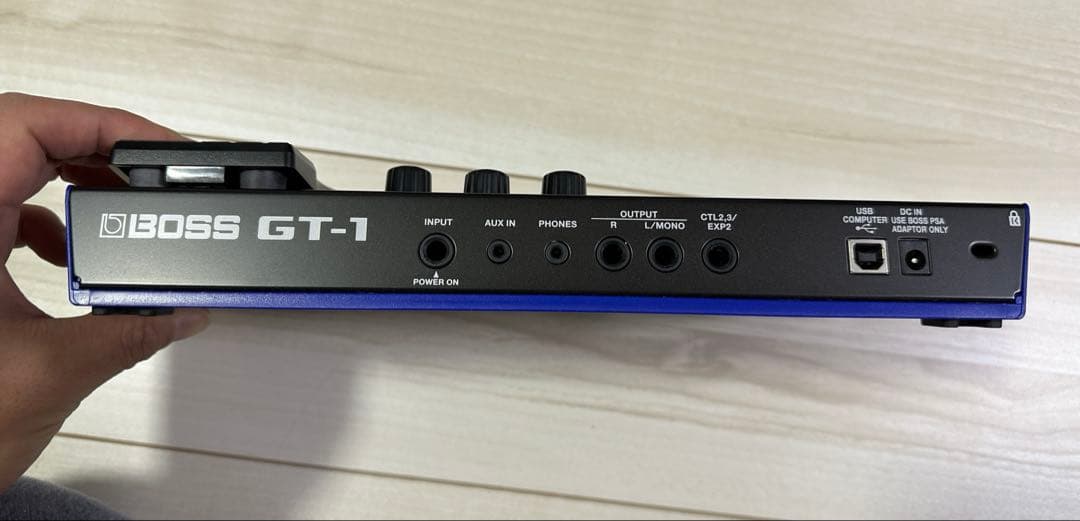 超美品 Roland ローランド BOSS GT-1 エフェクター