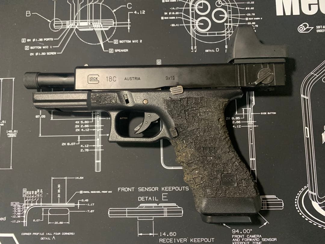 東京マルイ Glock 18C ガスブロガン 9x19 光学サイト搭載
