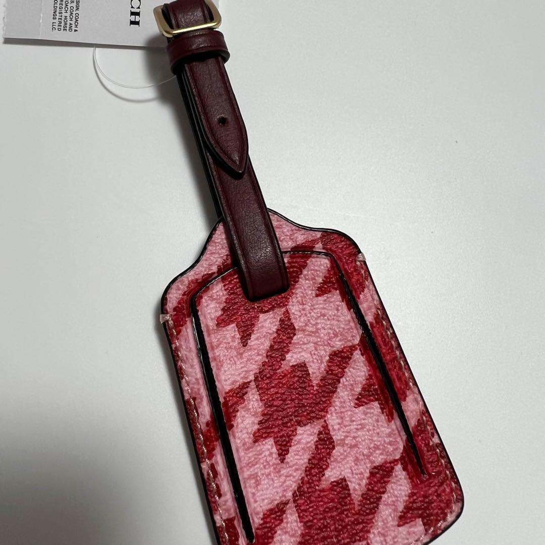 ☆新品☆ Coach ラゲッジタグ 千鳥格子柄 荷物タグ ピンク レッド