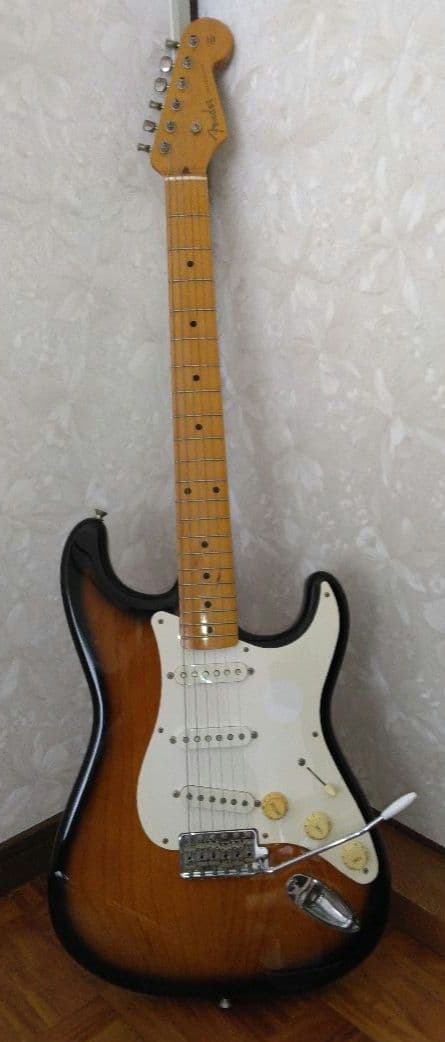 再値下げFender Japan ST54-80AM 美品