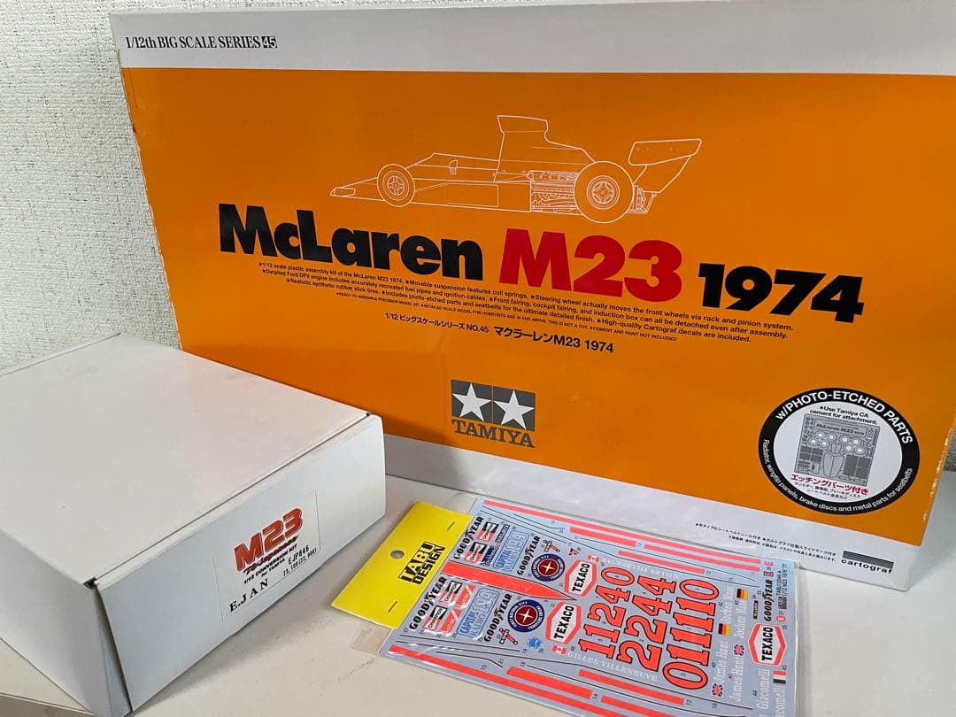 タミヤ 1/12 McLaren M23 1974とE.JAN1976仕様キット