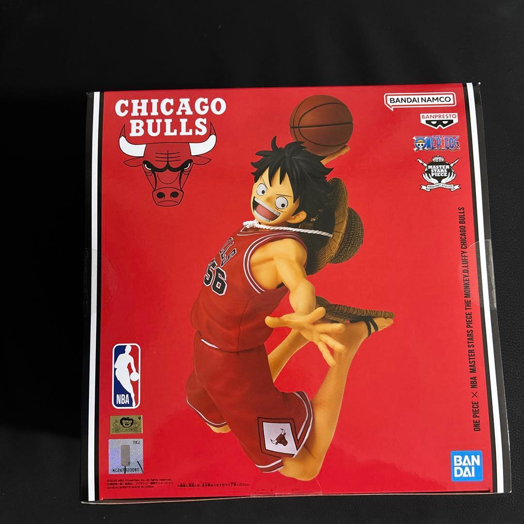 正規品 ONE PIECE × NBA ルフィ フィギュア赤 ワンピース