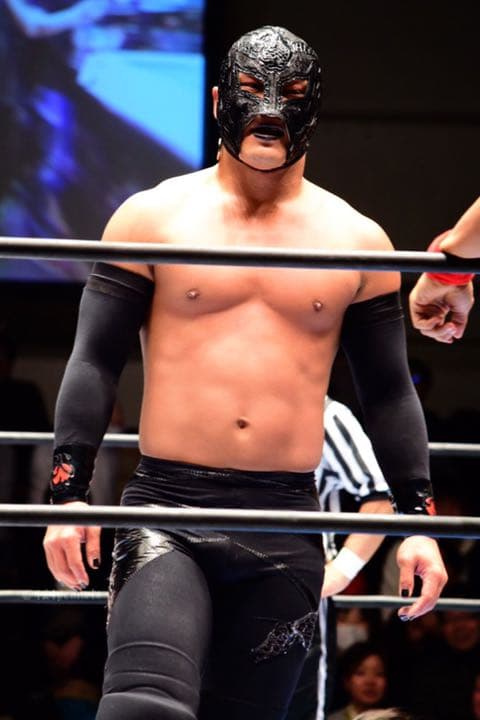 新日本プロレス 武士 BUSHI マスク サイン付き