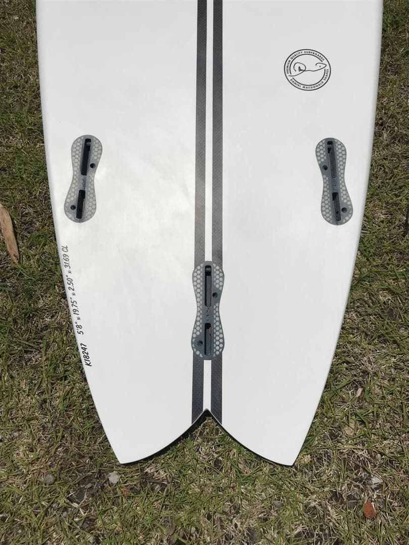 DMSサーフボード5'8✳︎19'75✳︎2'50 UniTech✳︎31.96cl